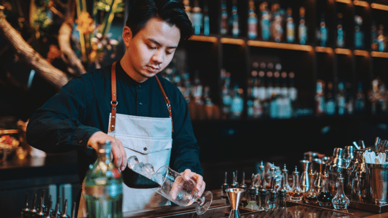 How to improve hospitality staff retention | Talos360